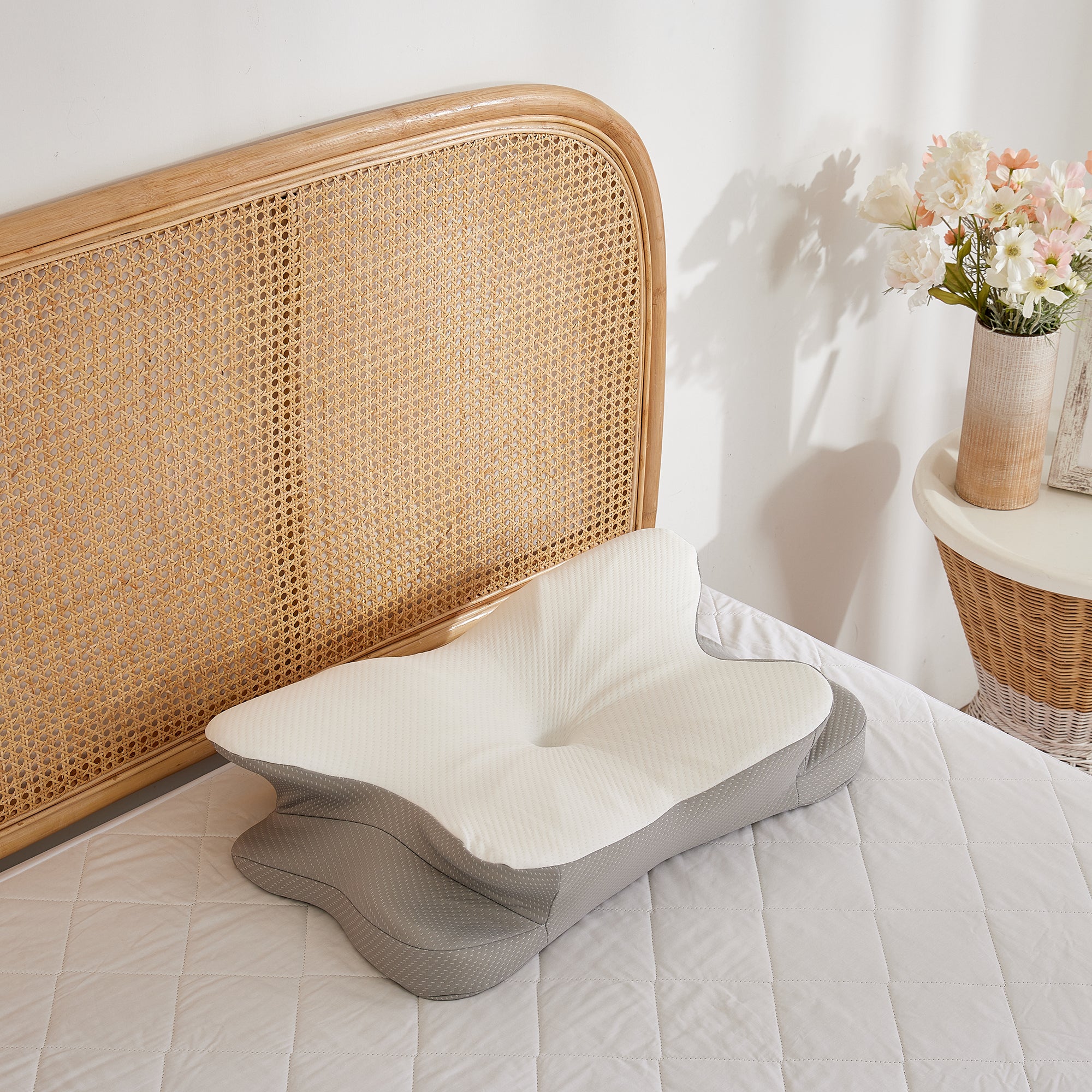 Dreamaker Cervical Memory Foam Pillow – Ergonomic Neck Support for All Sleep Positions